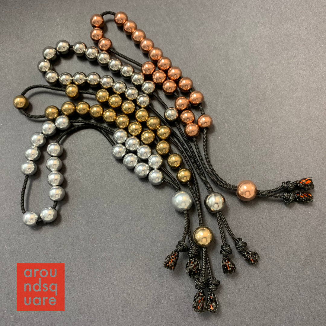 wearable – aroundsquare